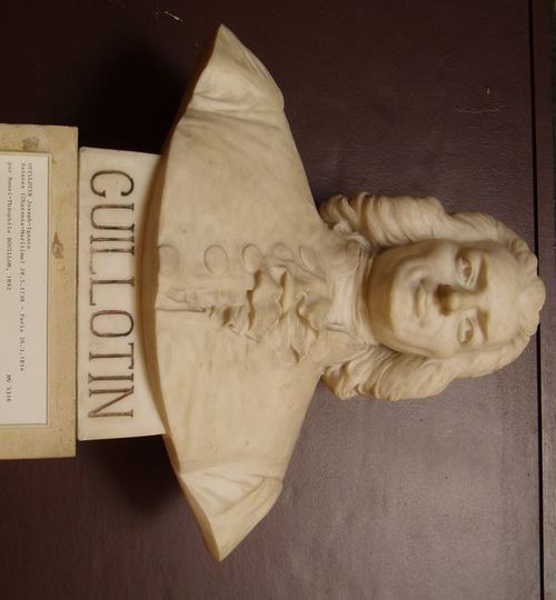 Guillotine — Désencyclopédie