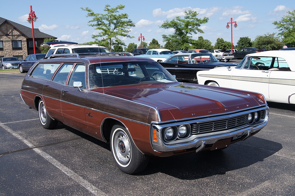 Dodge Monaco – Necyklopedie