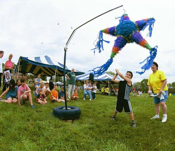 Piñata - Uncyclopedia, the content-free encyclopedia